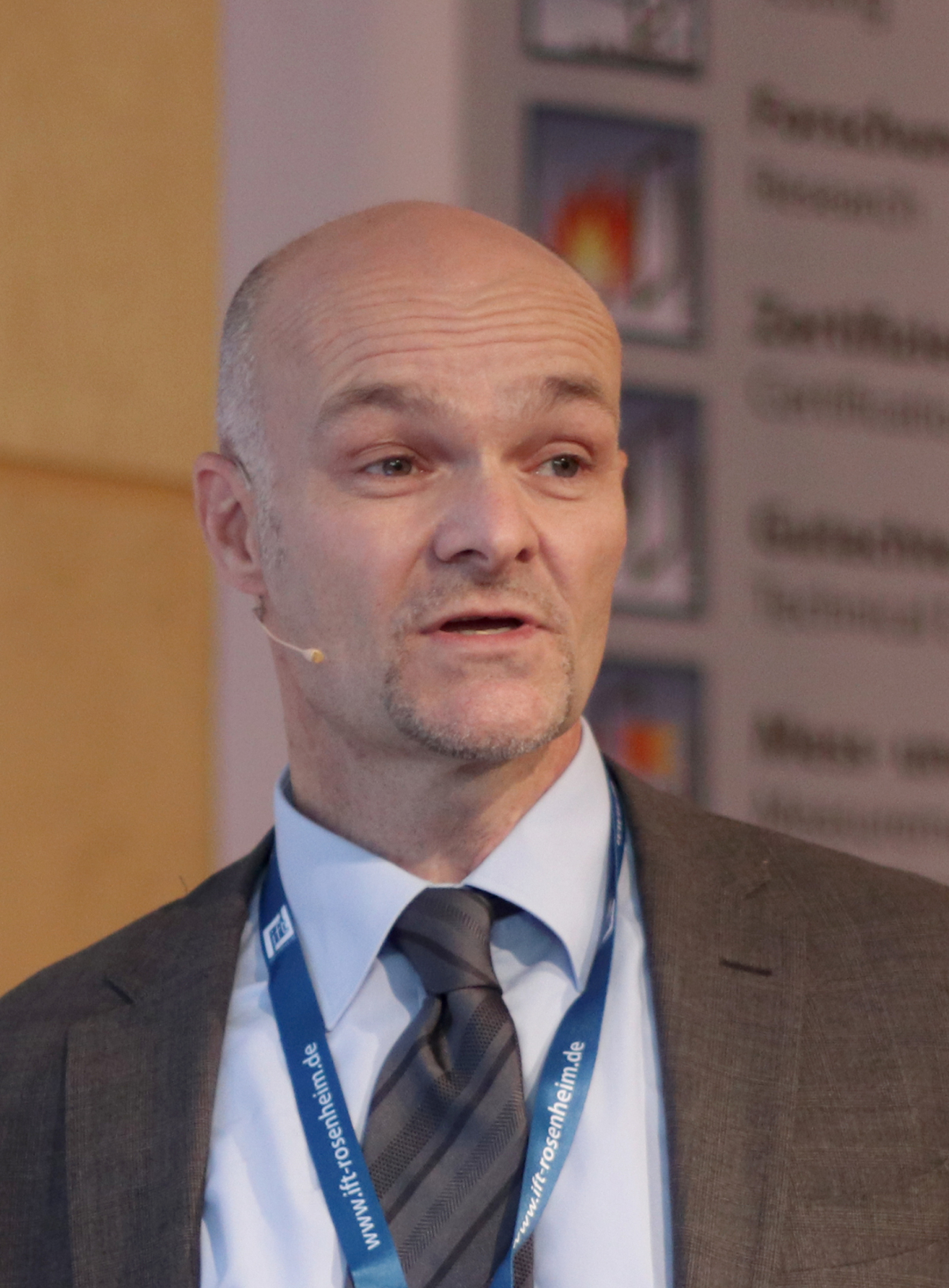 Rosenheimer-Fenstertage - metallbau