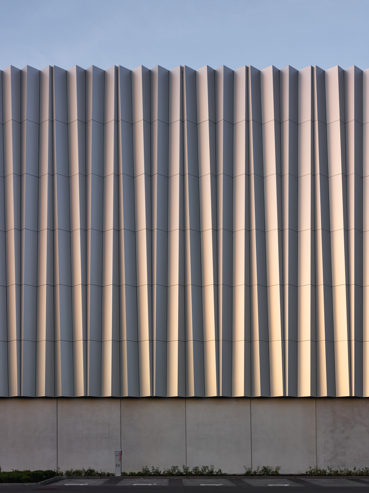 Lamellen für die Gebäudehülle - metallbau