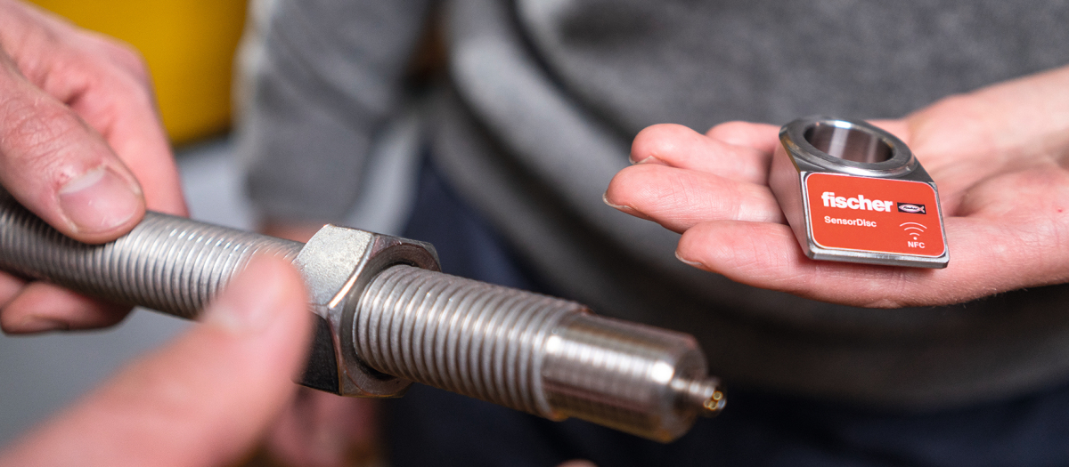 fischer setzt neue Paradigmen - metallbau – Fachzeitschrift & digitales ...