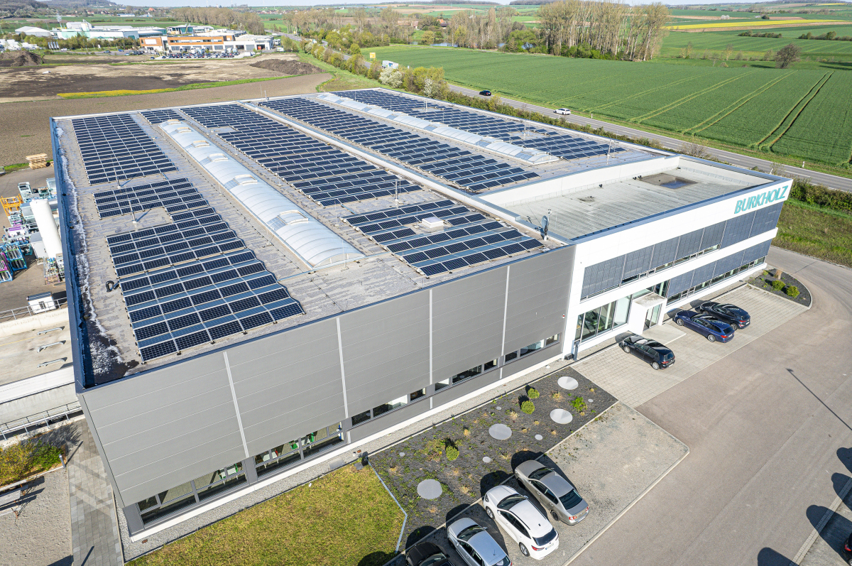 Arbeiten mit dem Sonnenstand - metallbau – Fachzeitschrift & digitales ...