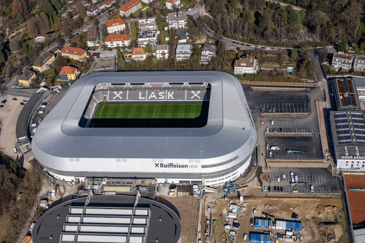 Raiffeisen Arena Linz - metallbau – Fachzeitschrift & digitales Magazin