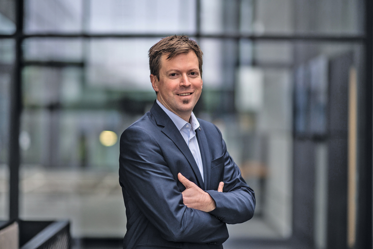 Philipp Herwerth, Vertriebsleiter - metallbau – Fachzeitschrift & digitales Magazin